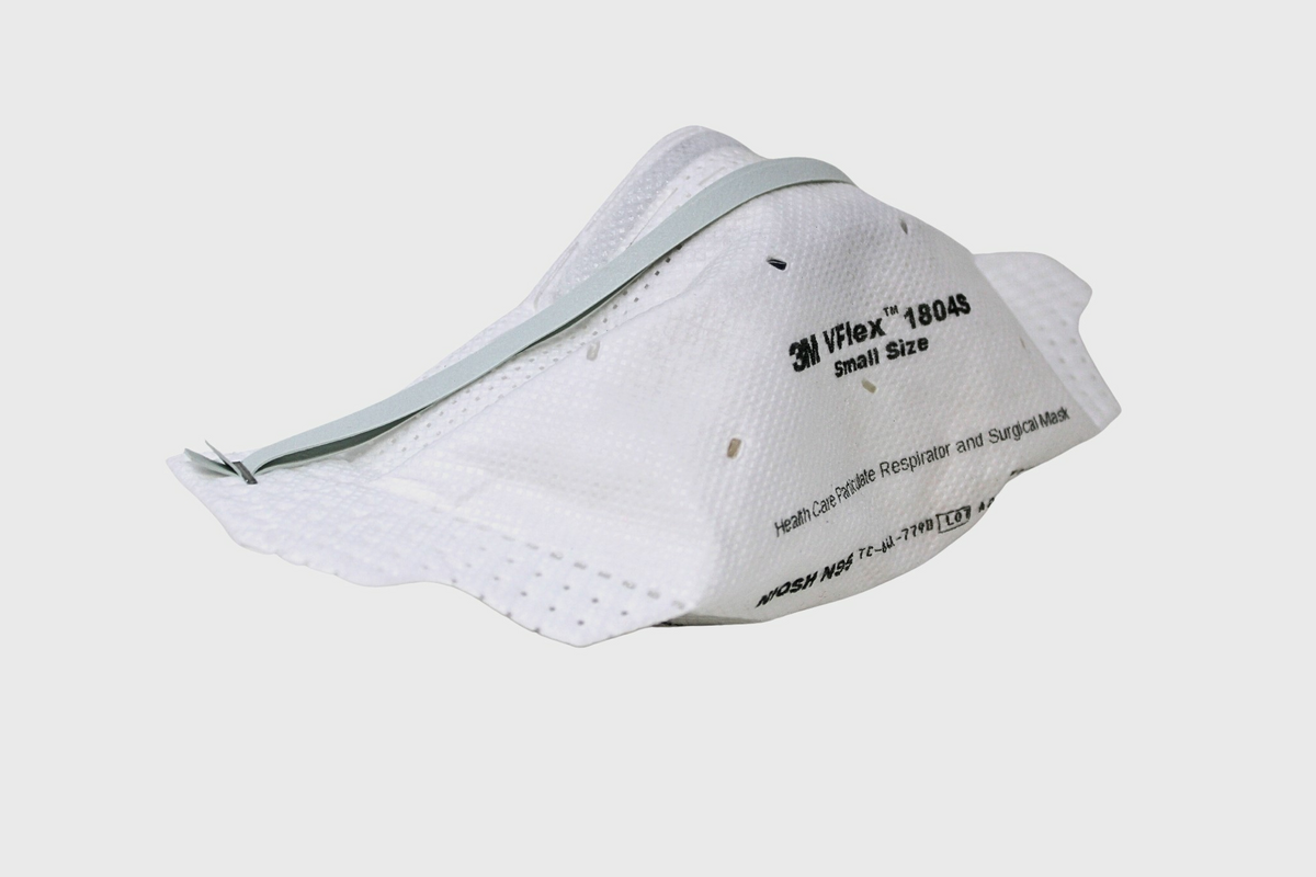 3M™ 1804S-BOX VFlex™ Health Care Particulate Respirator and Surgical ...